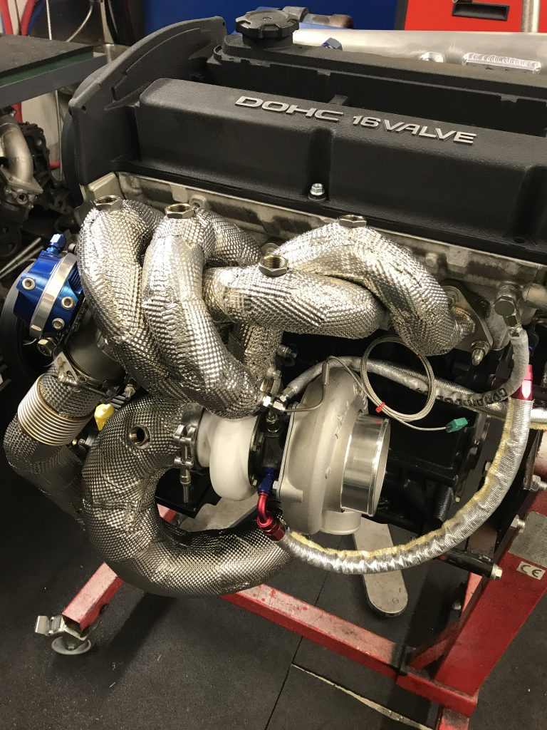 Galleria - MW Steel Oy Autojen ja moottoripyörien rakentamisen erikoispaja